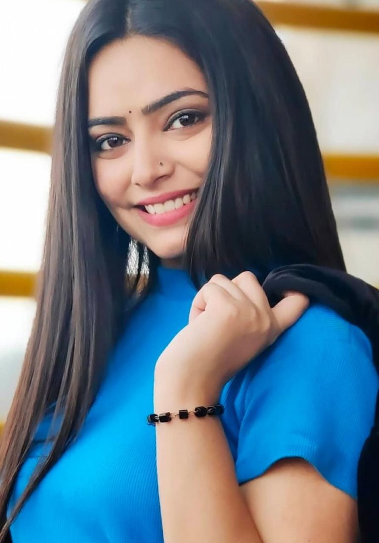 Pooja Sachdeva –New face in the list of Popular Female News anchors and ...